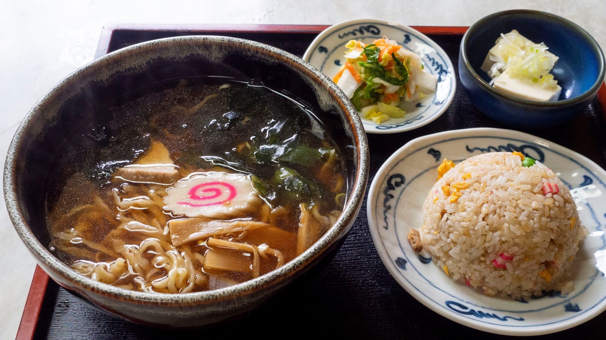 力を込めてもみ込む自家製麺 京華支店の前橋グルメ情報｜前橋発、新しい風 「めぶく」街 。前橋の様々な話題を取り扱う前橋新聞-mebukuです。