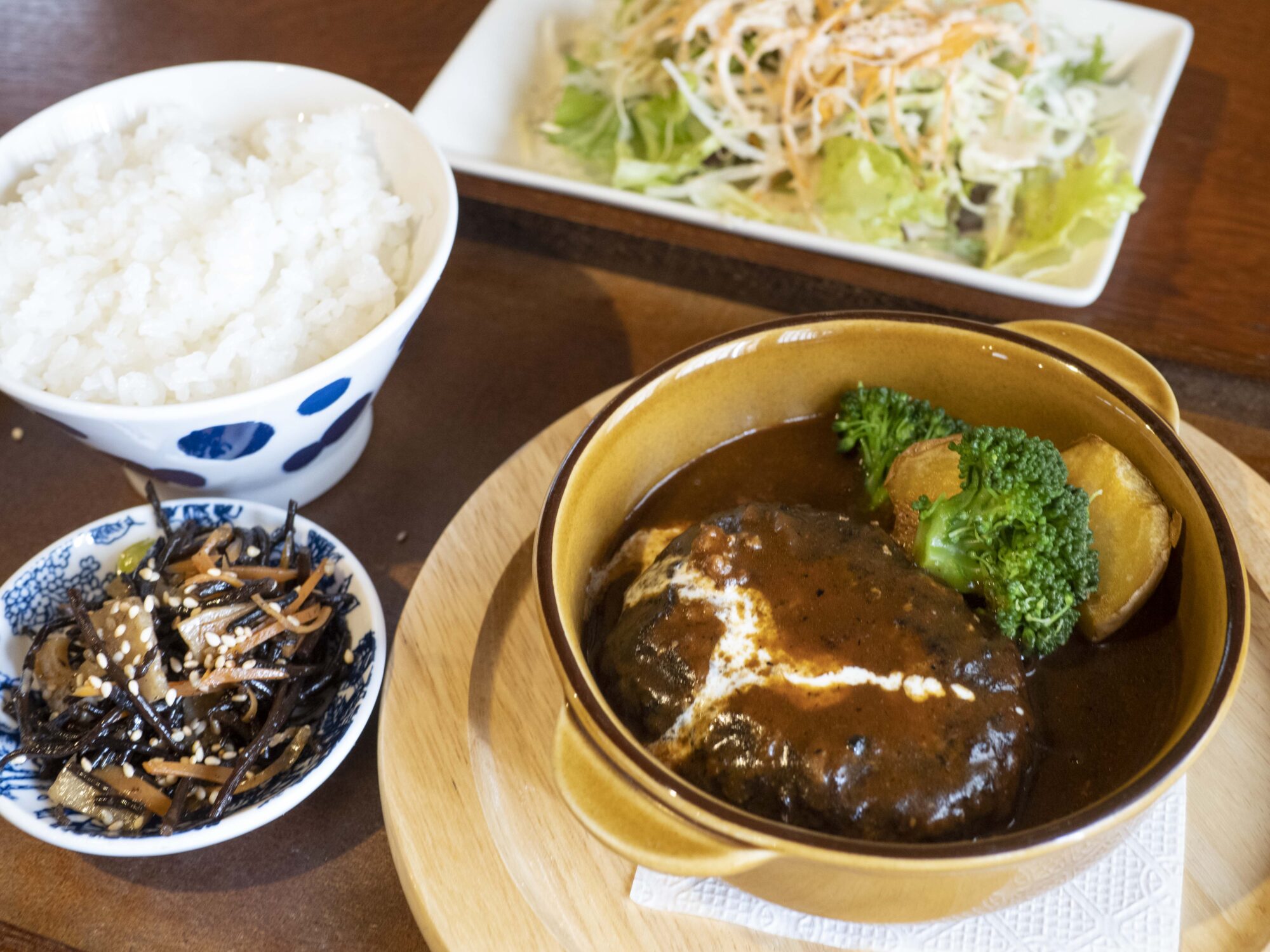 ぼんくらカフェ ハンバーグが美味しい古民家カフェ（N）の前橋グルメ情報｜前橋発、新しい風 「めぶく」街 。前橋の様々な話題を取り扱う前橋新聞-mebukuです。