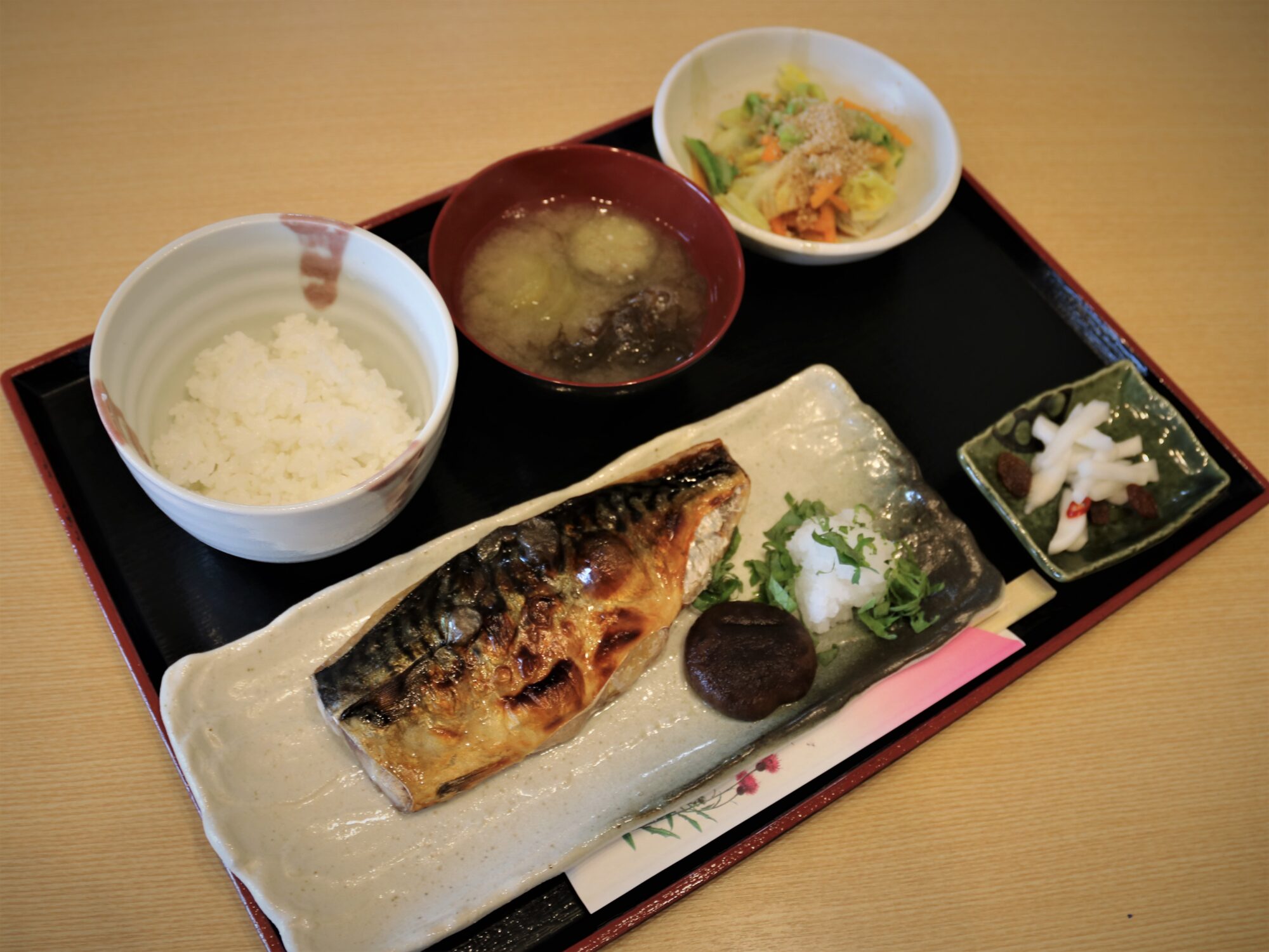 御めし処 ぜん 近所の給食 メニューは1種類の前橋グルメ情報｜前橋発、新しい風 「めぶく」街 。前橋の様々な話題を取り扱う前橋新聞-mebukuです。