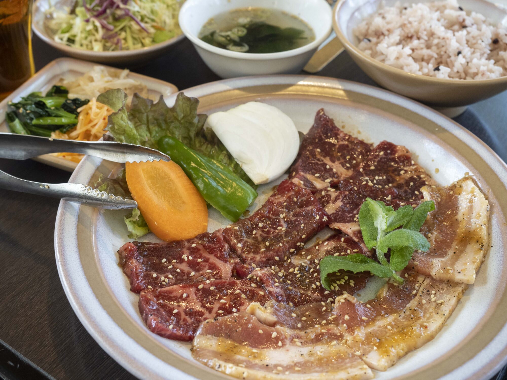 焼肉の家 あずさ 太っ腹なセットと豚の生ホルモン（N）の前橋グルメ情報｜前橋発、新しい風 「めぶく」街 。前橋の様々な話題を取り扱う前橋新聞-mebukuです。