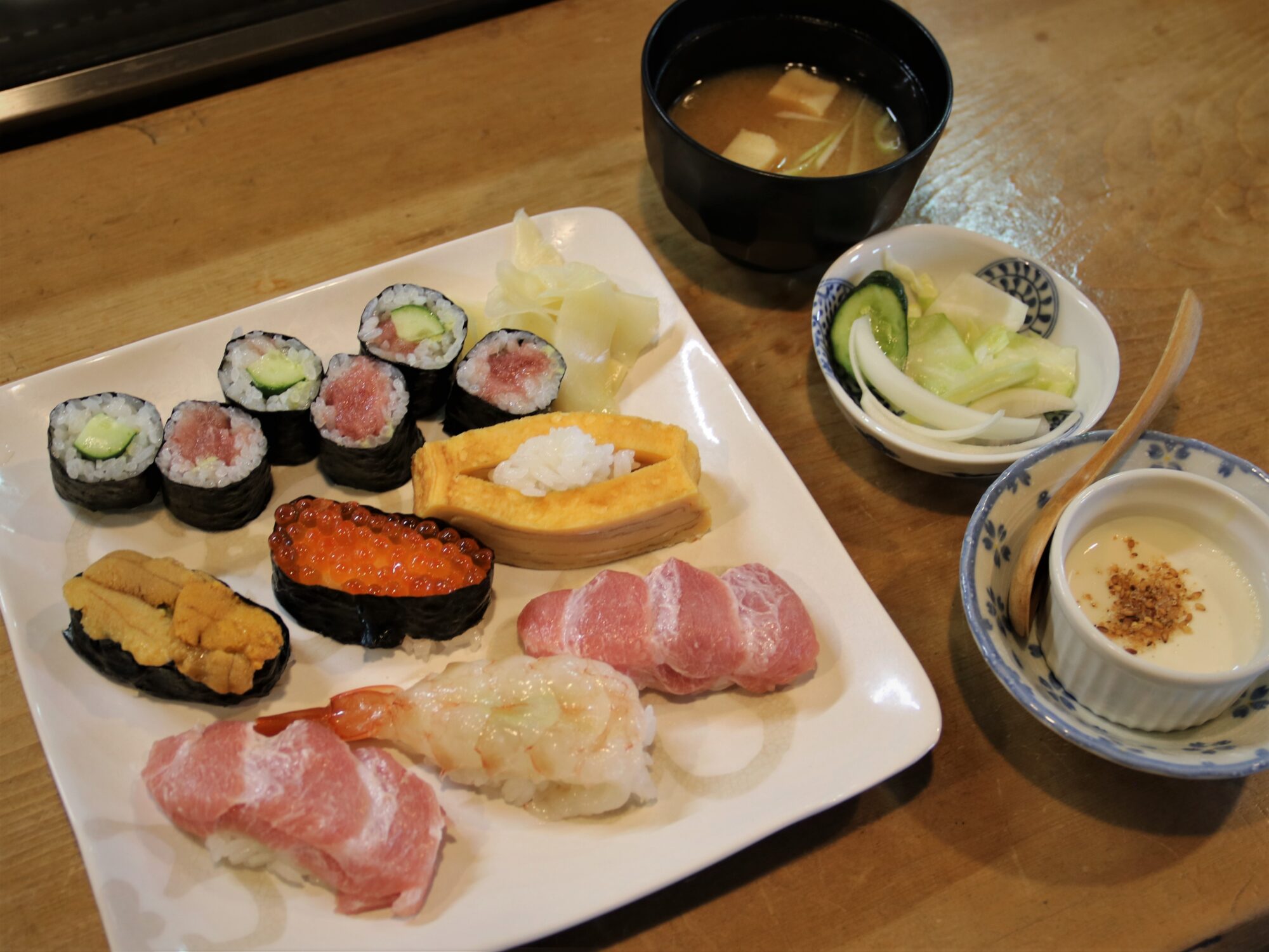 め組鮨 マグロとウニに絶対の自信(K)の前橋グルメ情報｜前橋発、新しい風 「めぶく」街 。前橋の様々な話題を取り扱う前橋新聞-mebukuです。