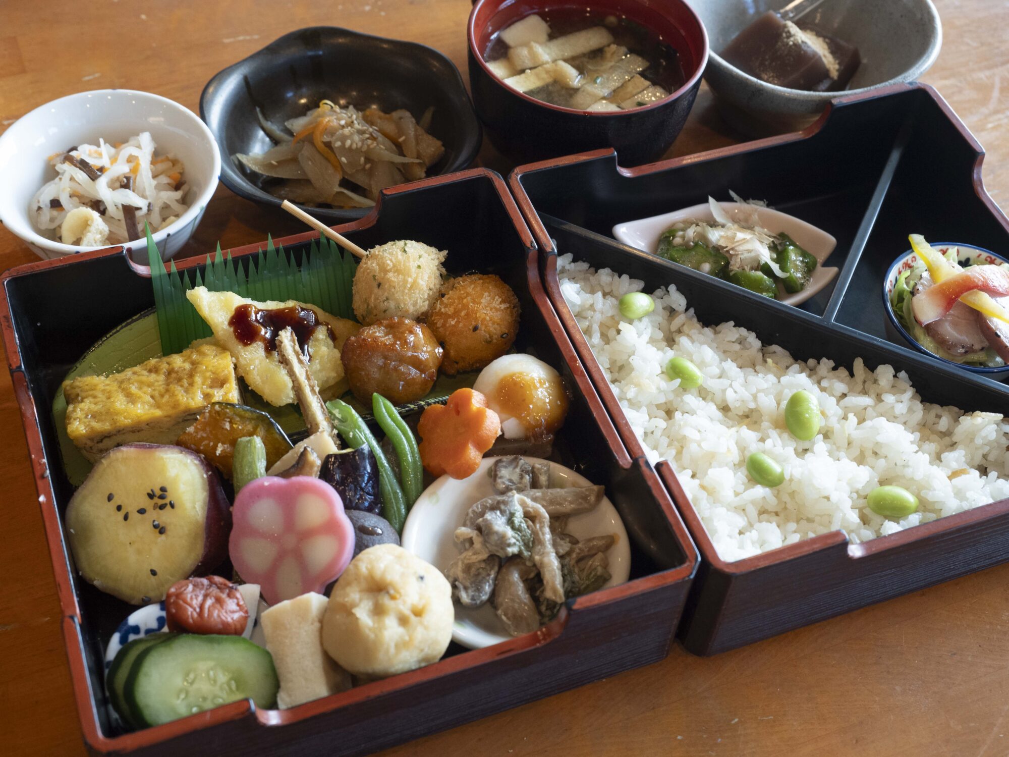 レストラン 伊万利ダイン 幕の内弁当の横綱(K)の前橋グルメ情報｜前橋発、新しい風 「めぶく」街 。前橋の様々な話題を取り扱う前橋新聞-mebukuです。