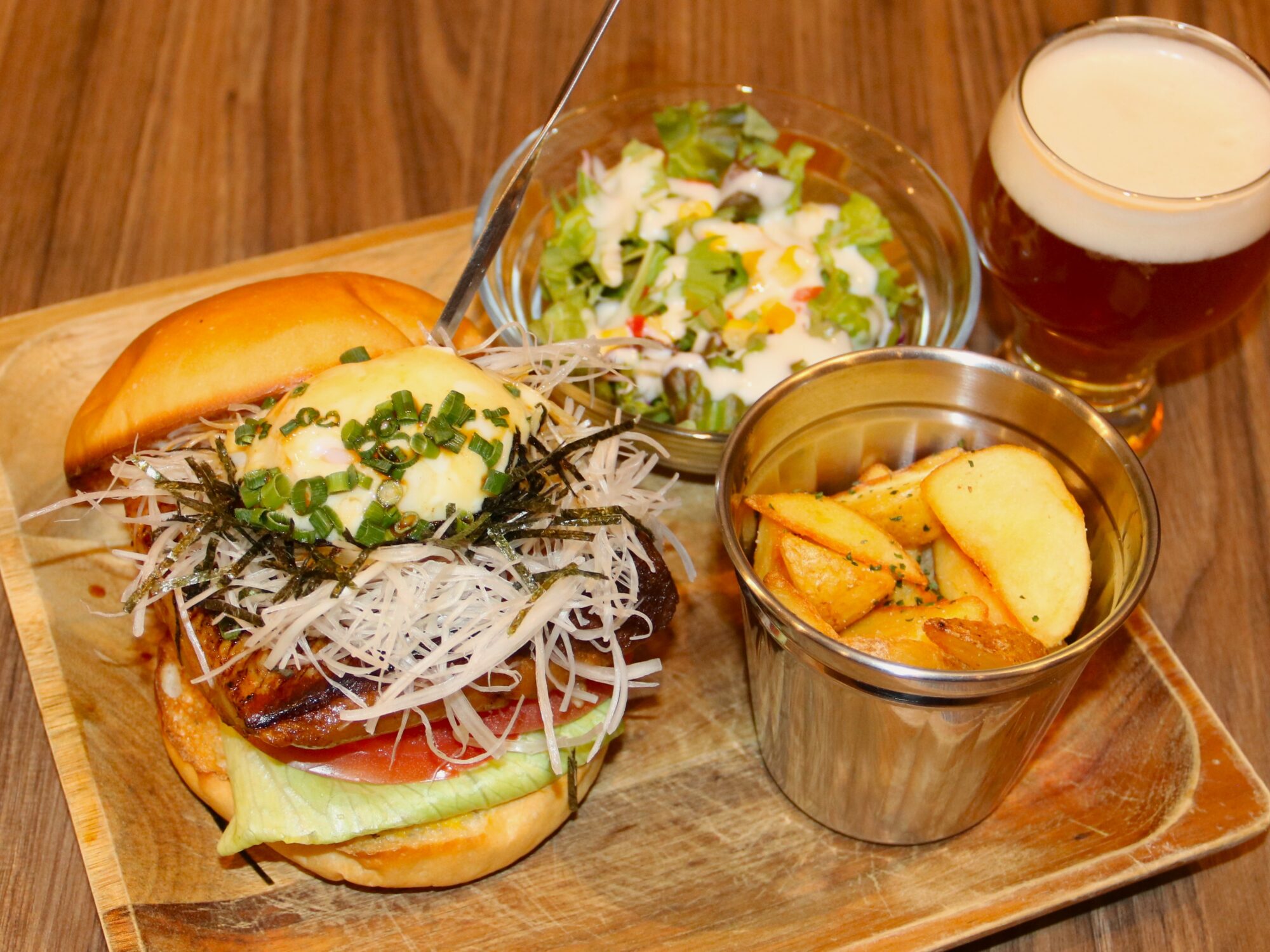 Hamburger＆Pasta No.4 豪快過ぎる「ブターズロック」(K)の前橋グルメ情報｜前橋発、新しい風 「めぶく」街 。前橋の様々な話題を取り扱う前橋新聞-mebukuです。