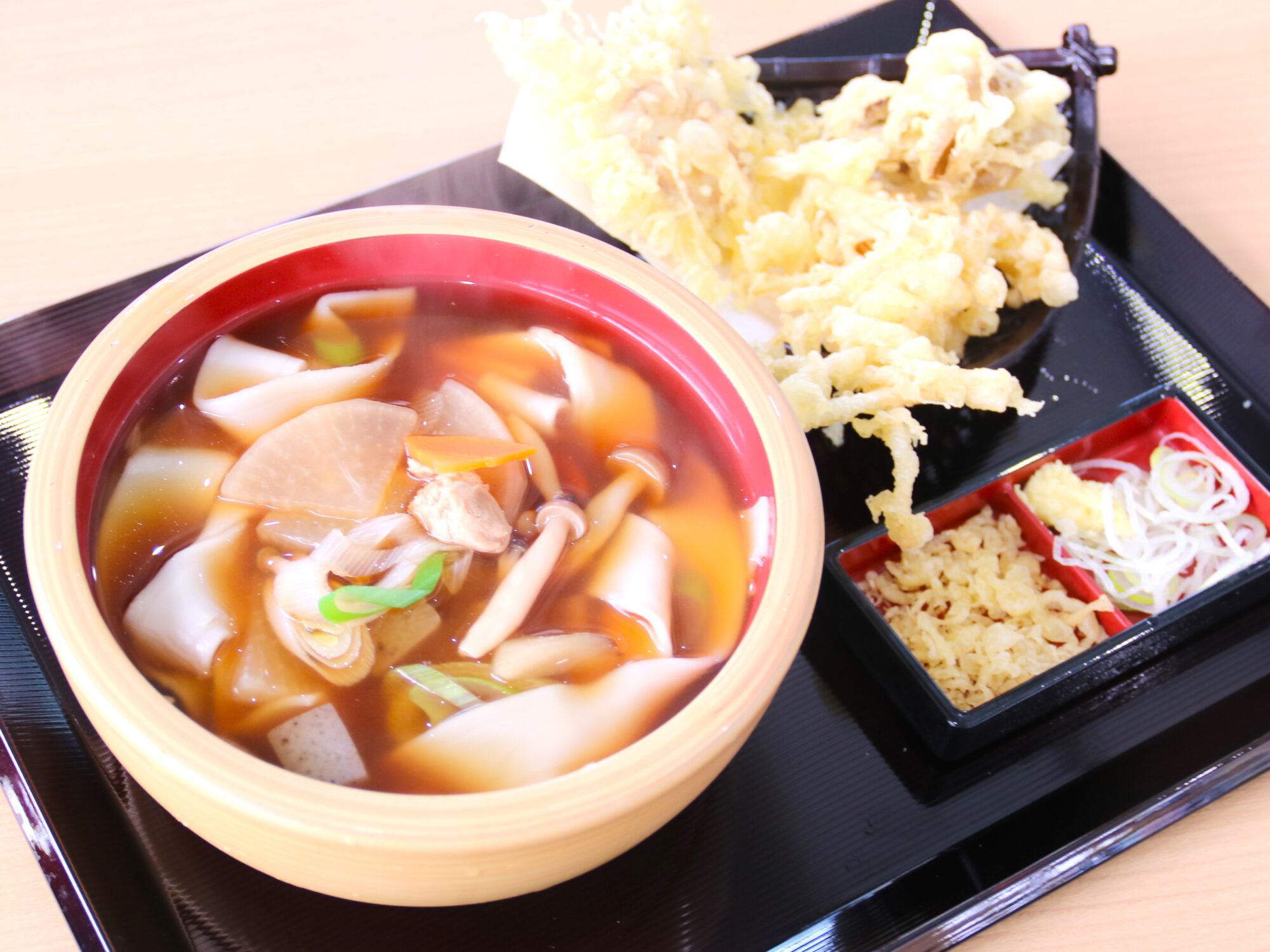 うどん処ぬくい おっきりこみ食べられます(K)の前橋グルメ情報｜前橋発、新しい風 「めぶく」街 。前橋の様々な話題を取り扱う前橋新聞-mebukuです。