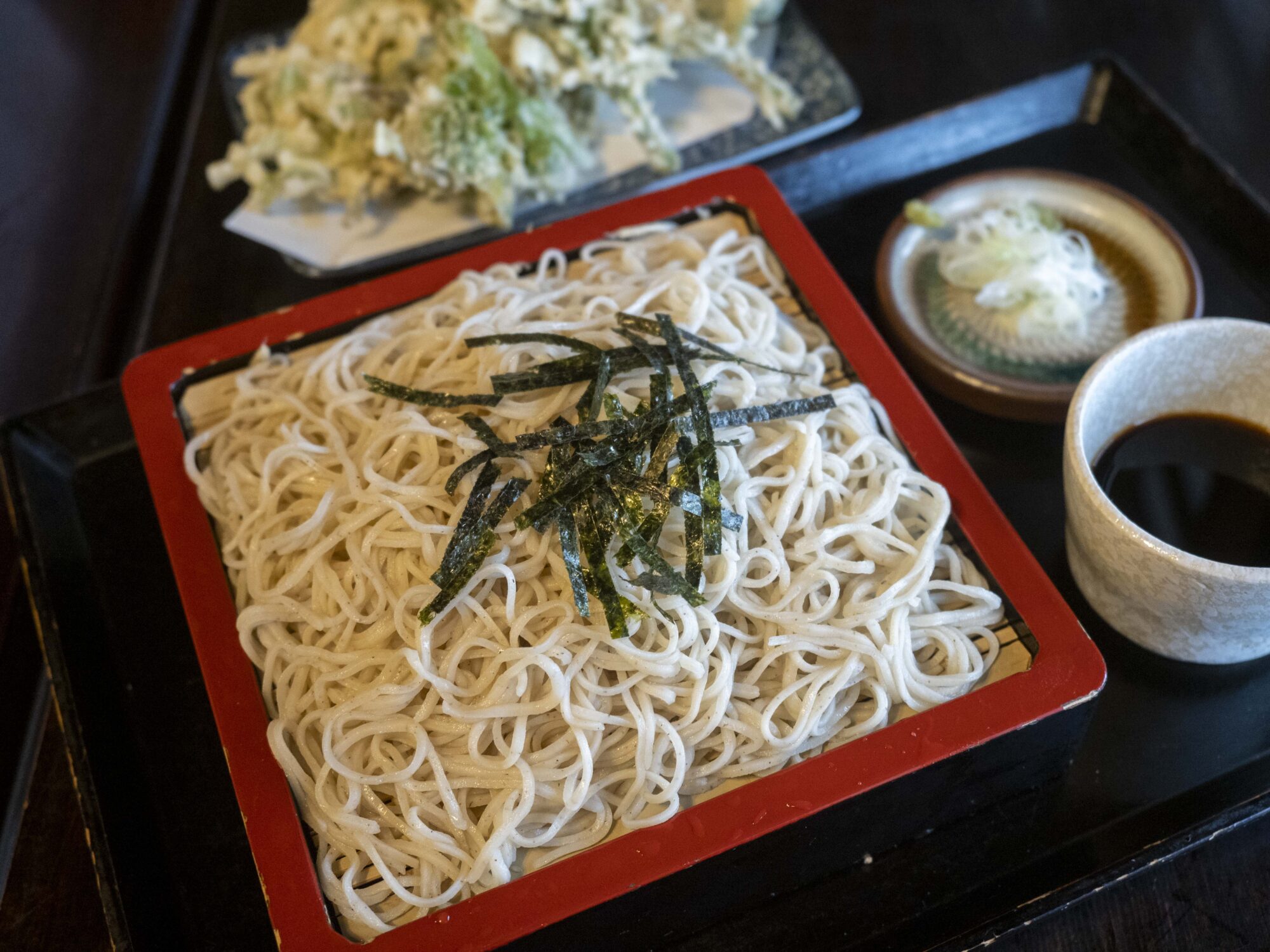 かやぶき 古民家でいただく江戸蕎麦(K)の前橋グルメ情報｜前橋発、新しい風 「めぶく」街 。前橋の様々な話題を取り扱う前橋新聞-mebukuです。