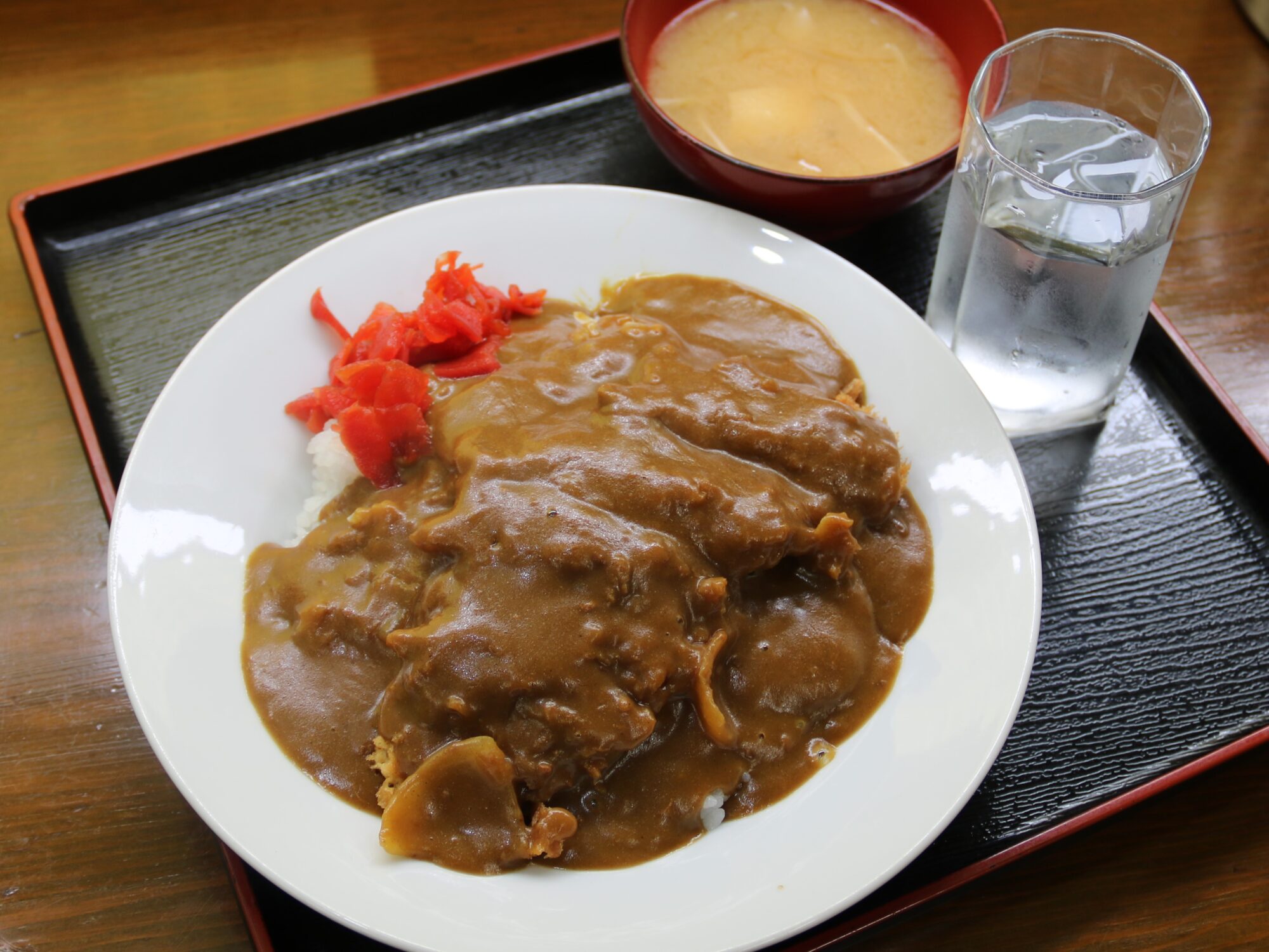 味よし カツカレーの気分の（K））の前橋グルメ情報｜前橋発、新しい風 「めぶく」街 。前橋の様々な話題を取り扱う前橋新聞-mebukuです。