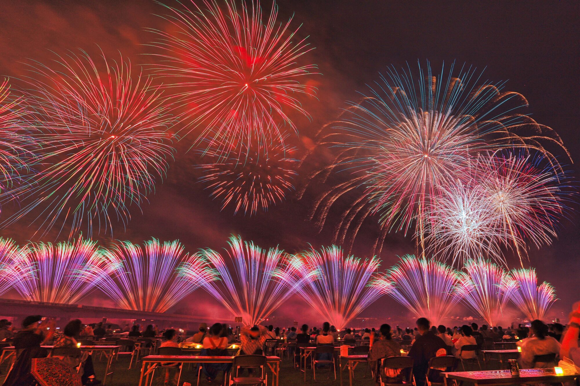 夏の夜空に大輪 8月10日に前橋花火大会（N）｜前橋発、新しい風 「めぶく」街 。前橋の様々な話題を取り扱う前橋新聞-mebukuです。