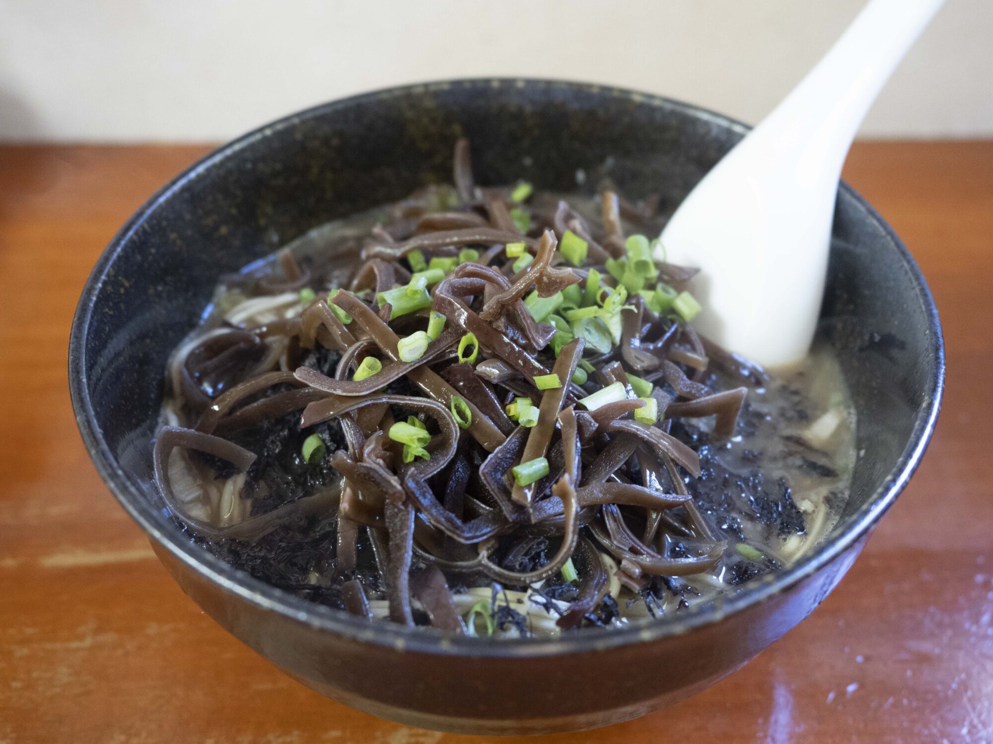 前橋とんこつ味楽留（みらくる） 磯のりととんこつの合わせ技の前橋グルメ情報｜前橋発、新しい風 「めぶく」街 。前橋の様々な話題を取り扱う前橋新聞-mebukuです。