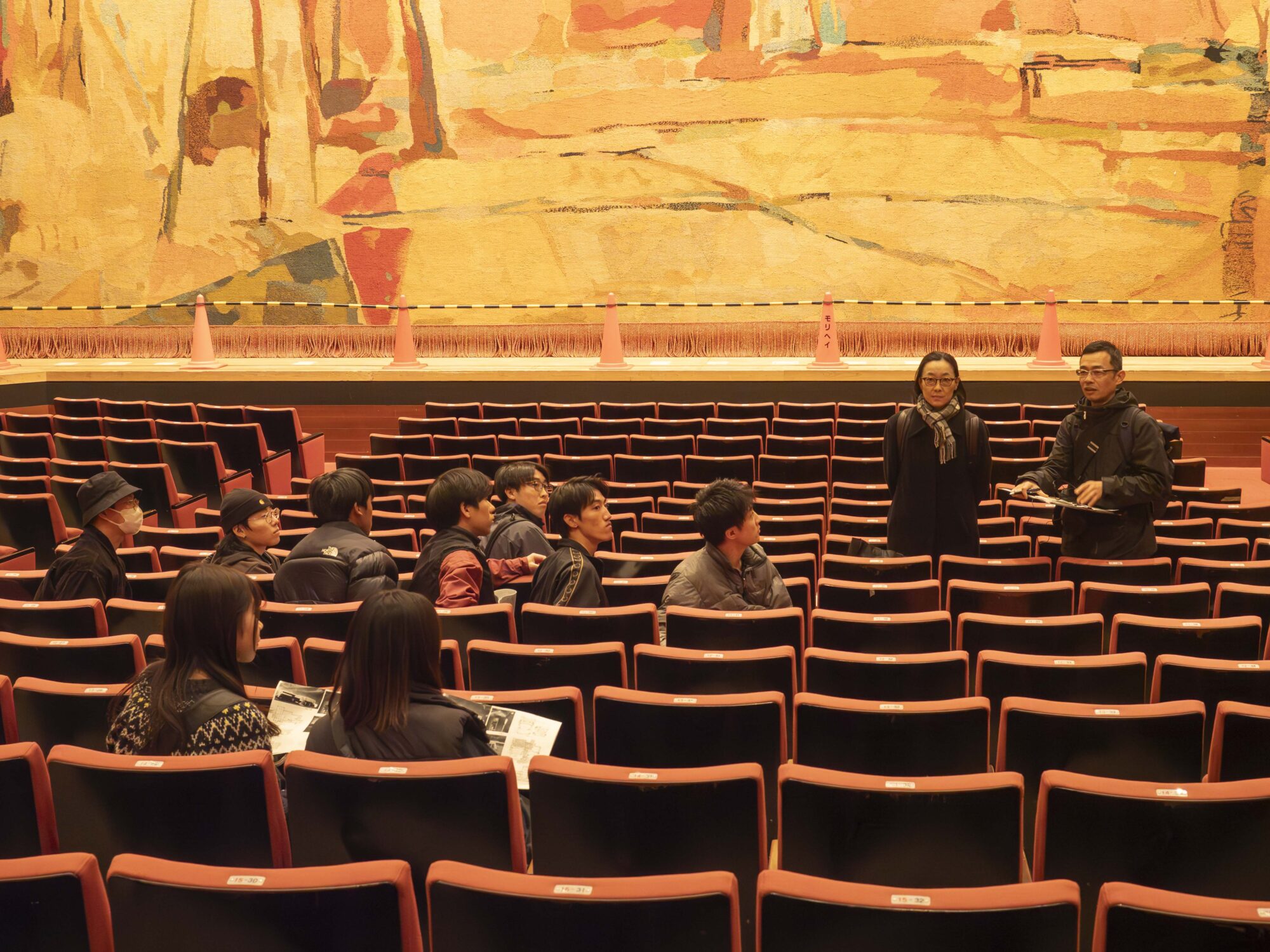 県民会館は先人の贈り物 前橋工科大生が施設見学｜前橋発、新しい風 「めぶく」街 。前橋の様々な話題を取り扱う前橋新聞-mebukuです。