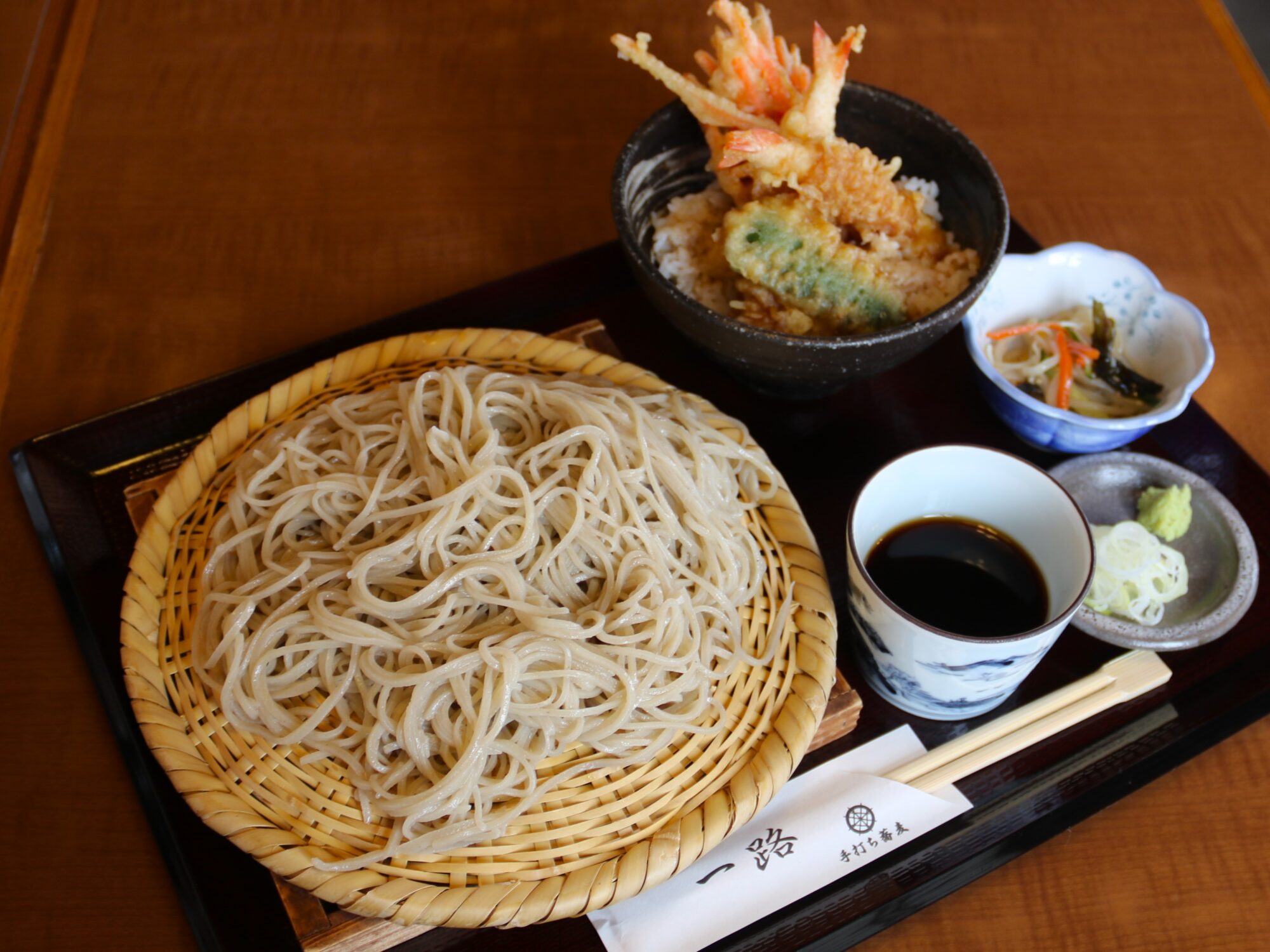 そば処 一路 江戸蕎麦の「群馬盛り」の前橋グルメ情報｜前橋発、新しい風 「めぶく」街 。前橋の様々な話題を取り扱う前橋新聞-mebukuです。