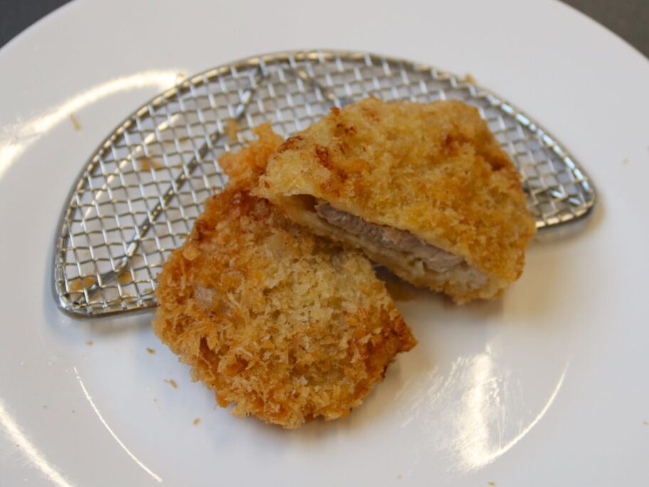 【前橋500円グルメ探検隊 11】 肉の匠 どんぶり舎（や）の前橋グルメ情報｜前橋発、新しい風 「めぶく」街 。前橋の様々な話題を取り扱う前橋新聞-mebukuです。