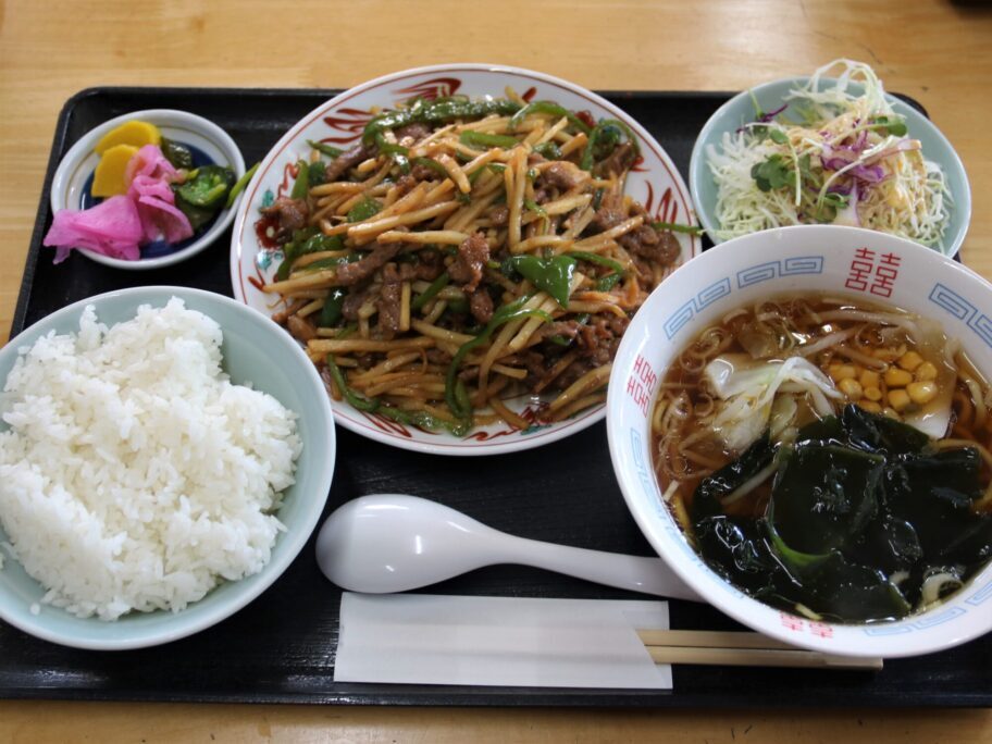 【グルメ散歩③】前橋のオモウマ店大集合 驚きのボリュームと味｜前橋発、新しい風 「めぶく」街 。前橋の様々な話題を取り扱う前橋新聞-mebukuです。